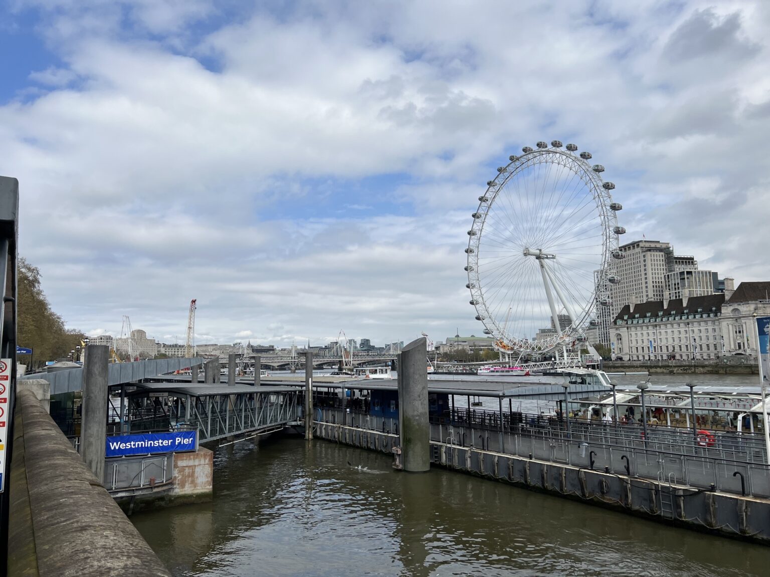 How to Ride the Uber Boats in London