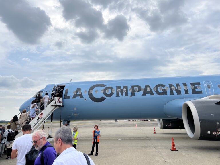 La Compagnie Review | 10 Things to Know Before You Fly
